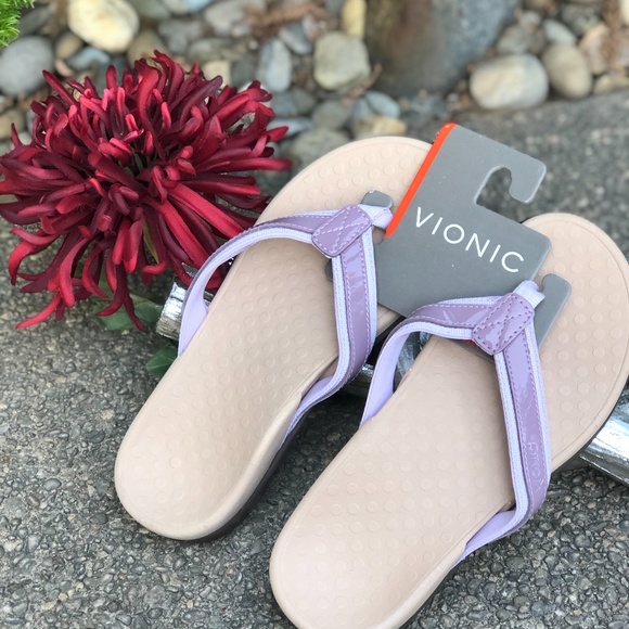 Vionic | Shoes | Vionic Lavender Purple Toe Post Sandals Flip Flops ...